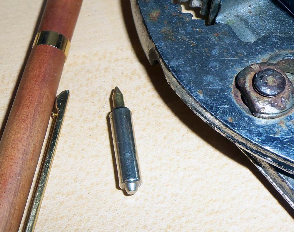 The Handwriting, Drawing Typewriter: Brother Type-O-Graph BP-30, with ...